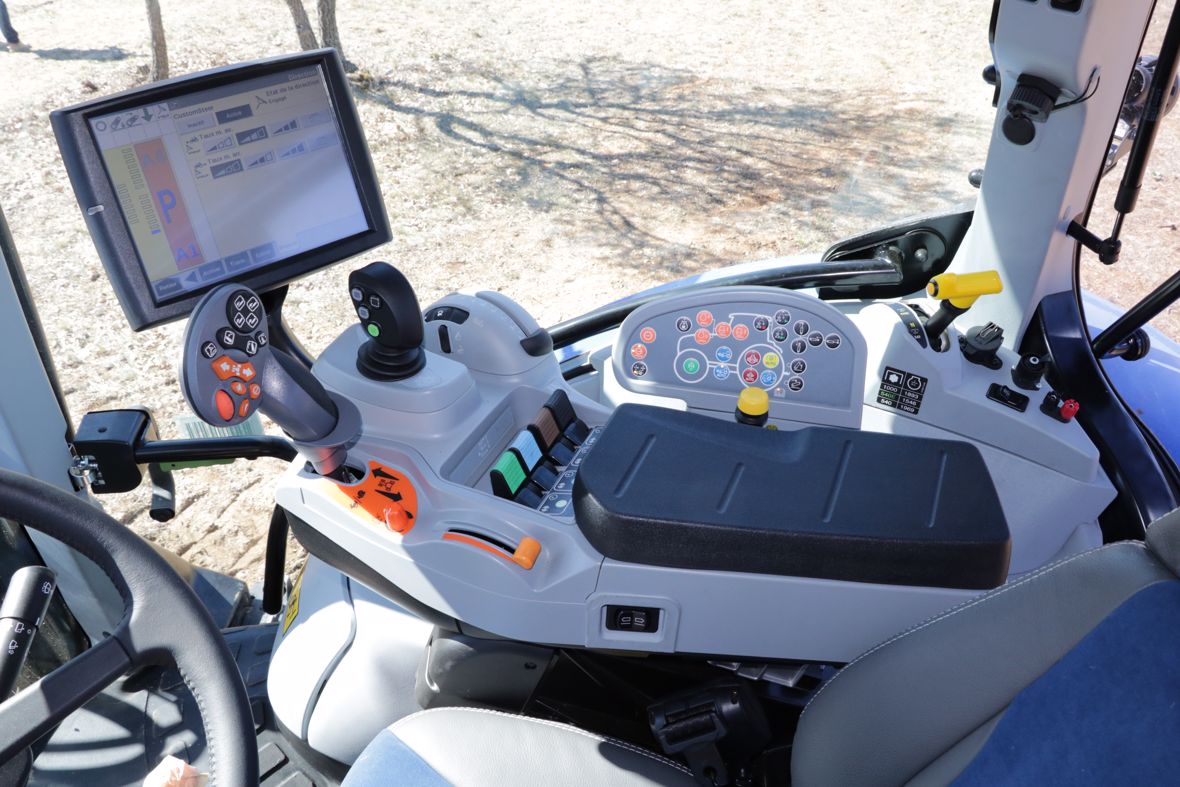 La transmission Dynamic Command disponible sur le tracteur New Holland T6