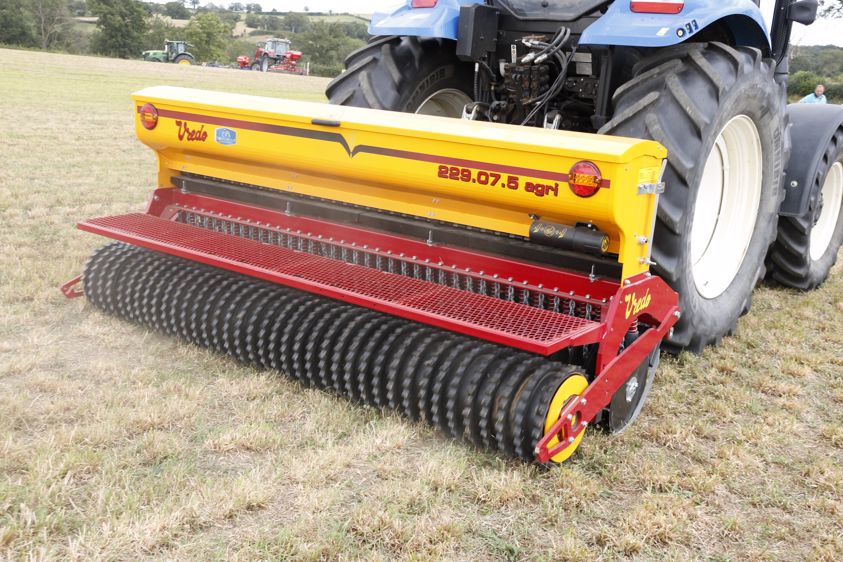 Sursemis de prairies : Le matériel ne fait pas tout