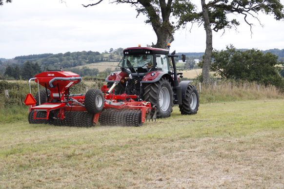 Sursemis de prairies : Le matériel ne fait pas tout