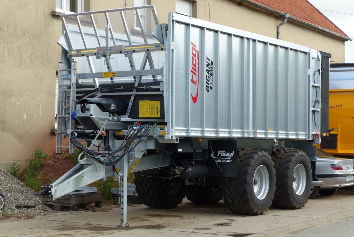 occasion remorque à fond poussant Fliegl ASW