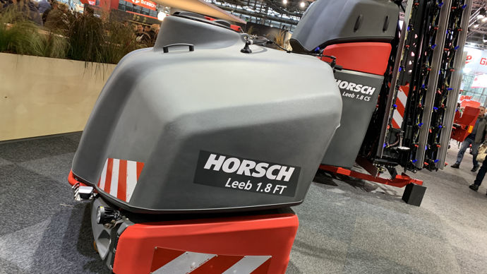 Horsch : la cuve frontale Leeb FT ne fait qu’un avec le pulvé porté Leeb CS