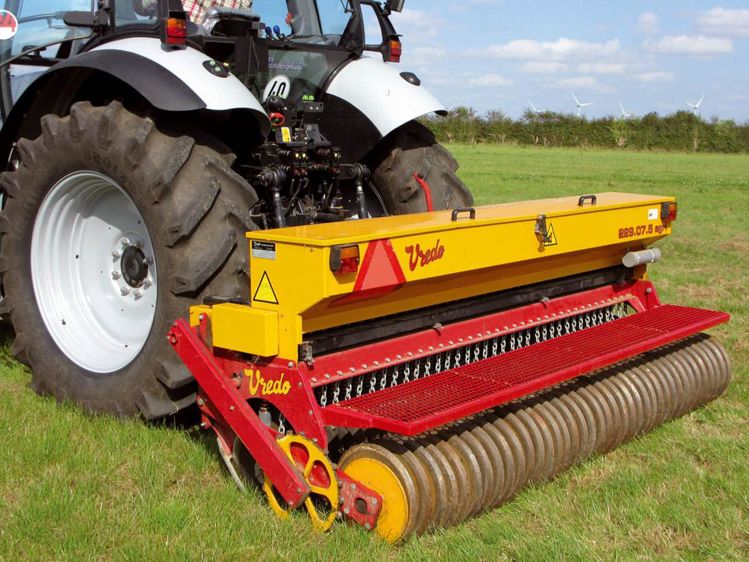 SURSEMIS UNE TECHNIQUE SIMPLIFIÉE MAIS ALÉATOIRE