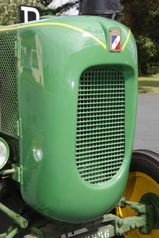 Le 552 marque la fin de la fabrication des semi-diesels chez SFV.