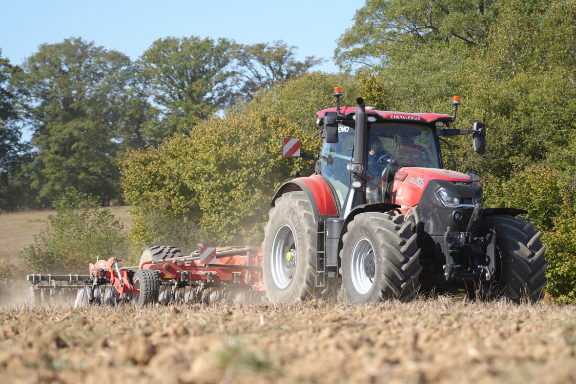 Case IH Puma 260 AFS Connect : Travaillez surclassé