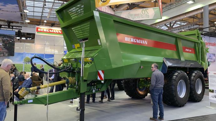 [Agritechnica 2023] Un prototype d’épandeur à fumier Xpert 5.24