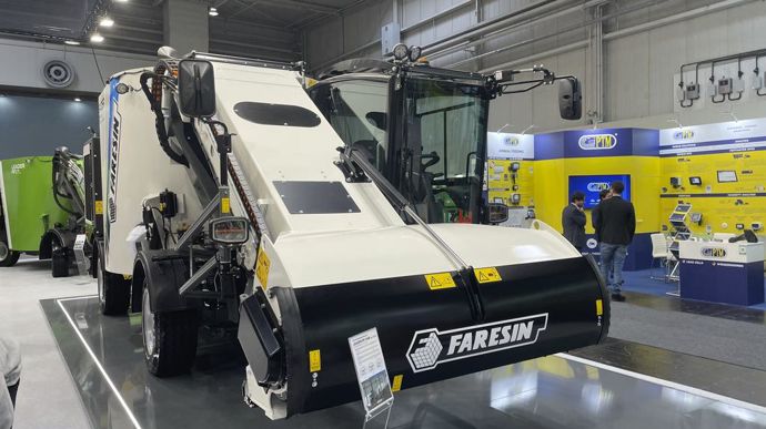 Faresin : la mélangeuse automotrice électrique culmine à 141 kW de ...