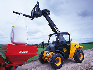 Fiche technique Télescopiques JCB 516 40 Compact de 2017
